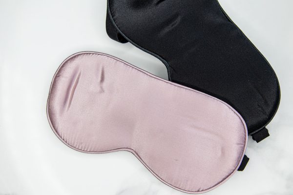 32 International Travel Essentials I Never Travel Without