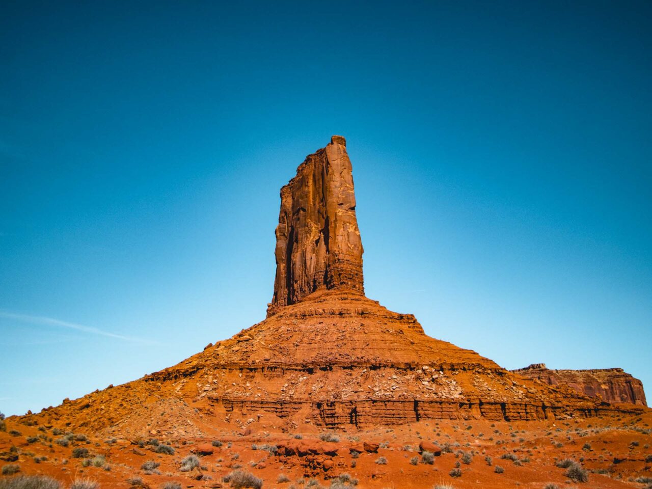 The Ultimate Monument Valley Travel Guide for 2025 🏜️